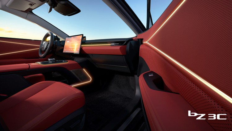 汽車線上：【2024北京車展】TOYOTA bZ3C與bZ3X