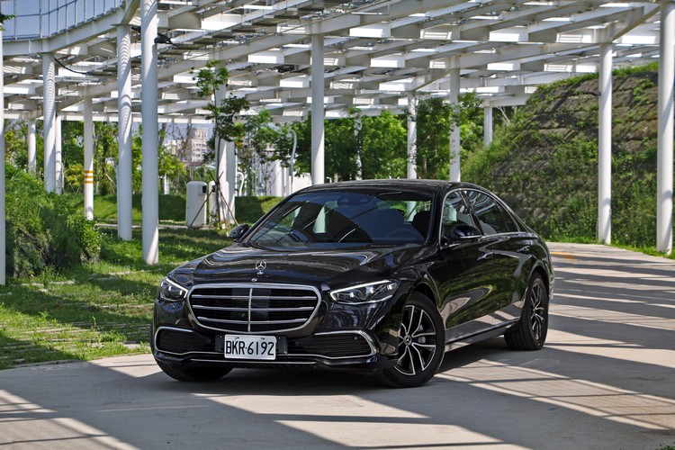 汽車線上：【新車試駕】M-Benz S450L 4MATIC
